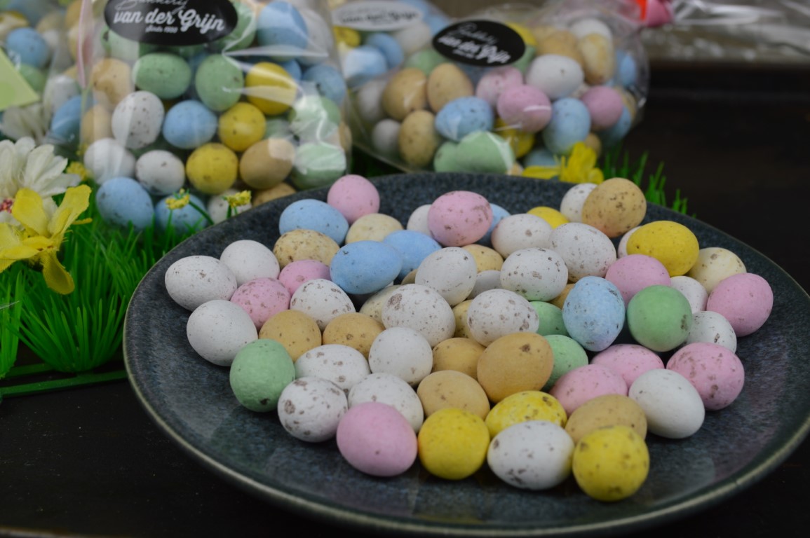 Mini Eitjes Per 155 Gram Verpakt Bestellen Bakkerij Van Der Grijn